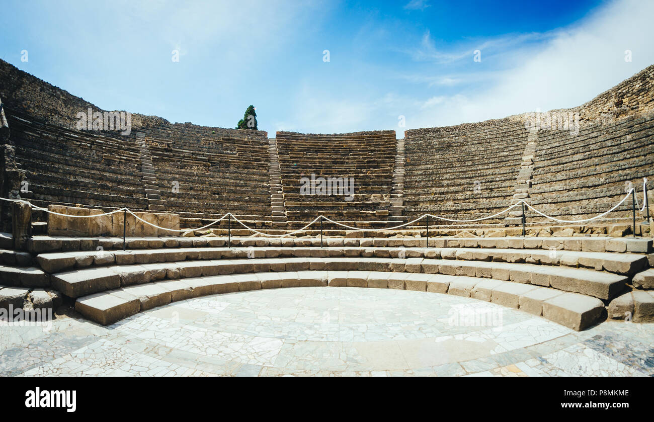 ancient odeion of Pompeii Stock Photo - Alamy