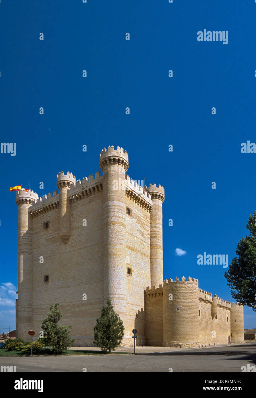 Medieval castle bastille hi-res stock photography and images - Alamy