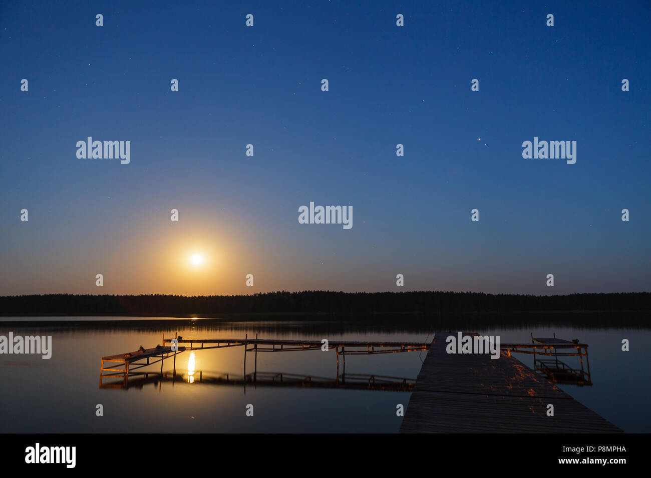 Evening rise hi-res stock photography and images - Alamy