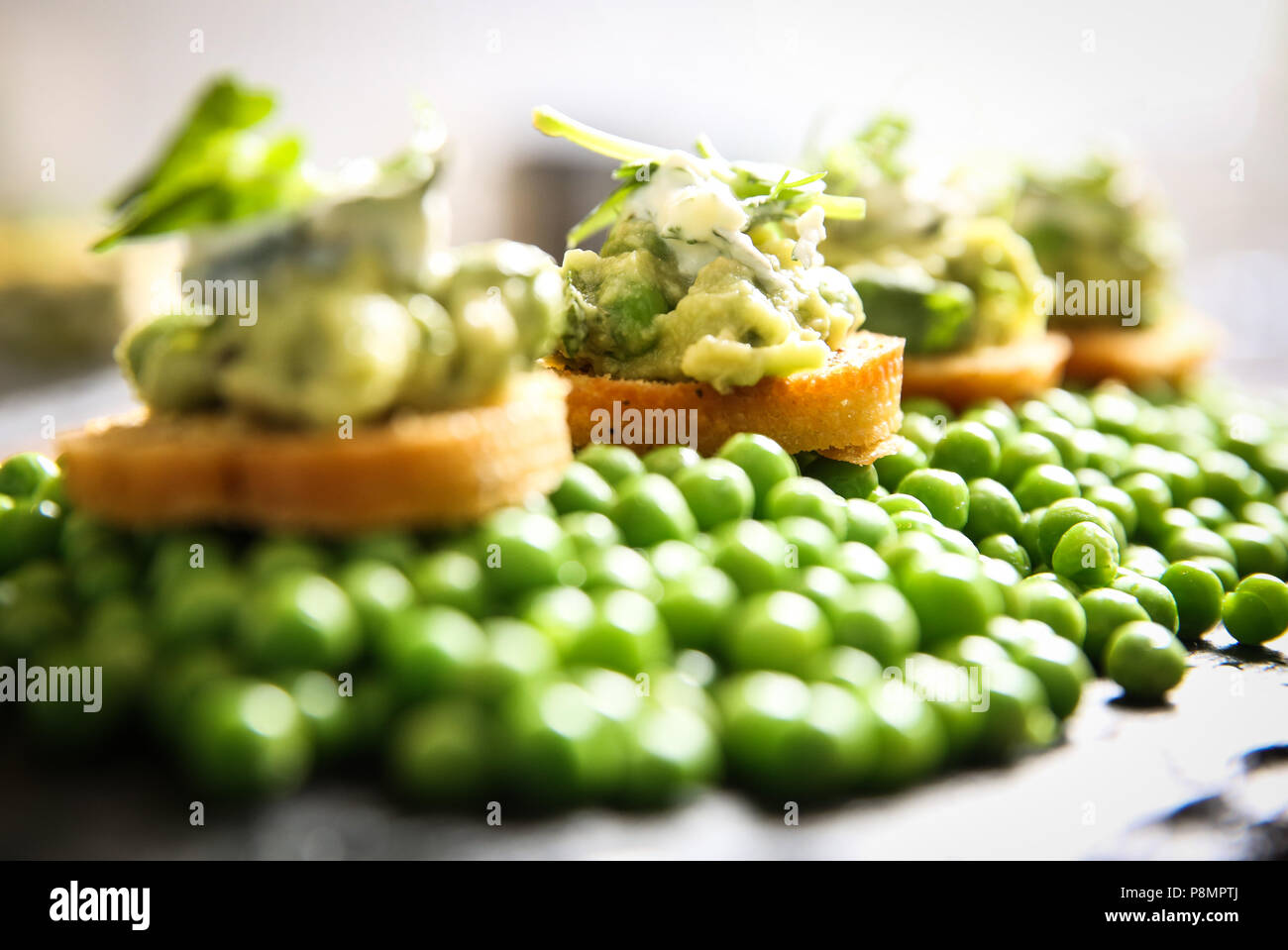 London serving only great british pea hi-res stock photography and ...