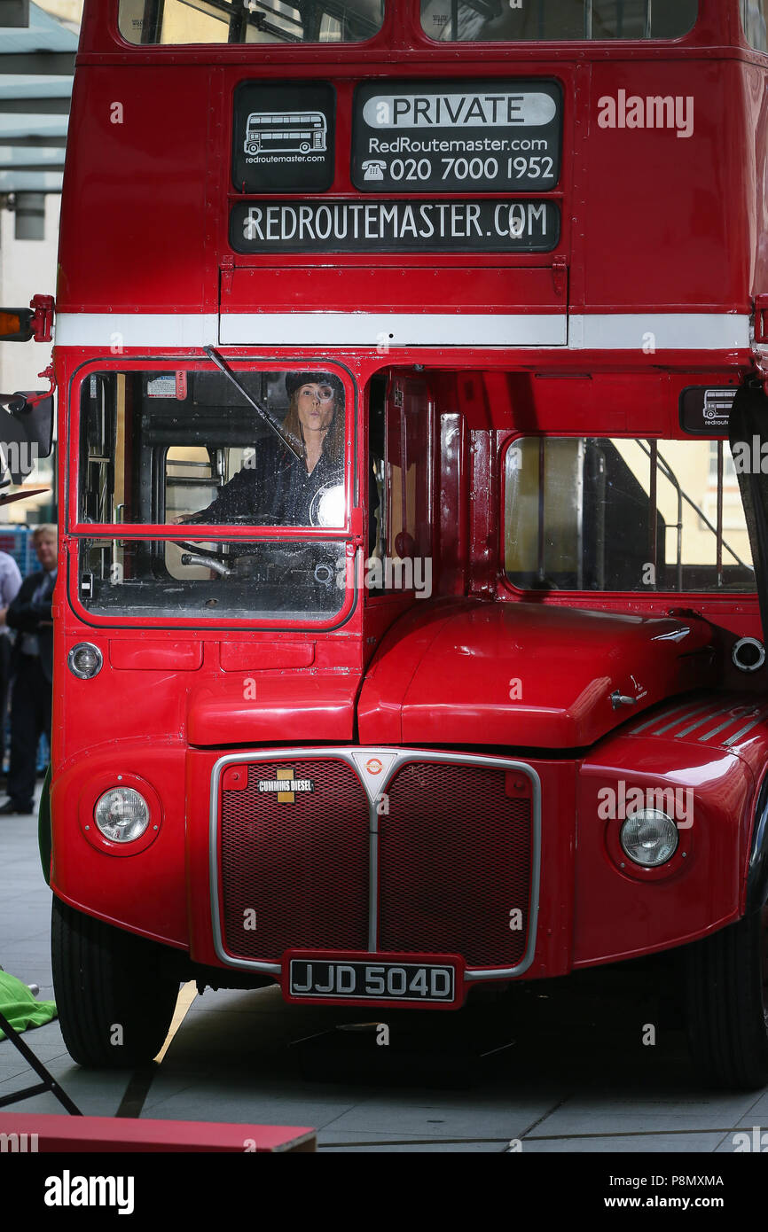 Alex Jones and Matt Baker recreating Michael Crawford bus stunt from ...