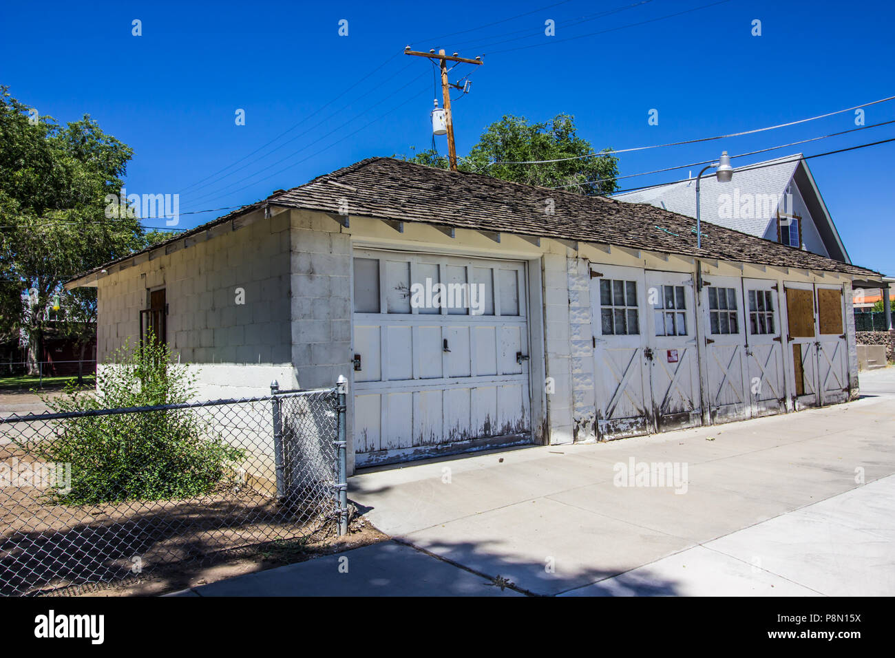 Old Abandoned Weathered Garage Stock Photo - Alamy