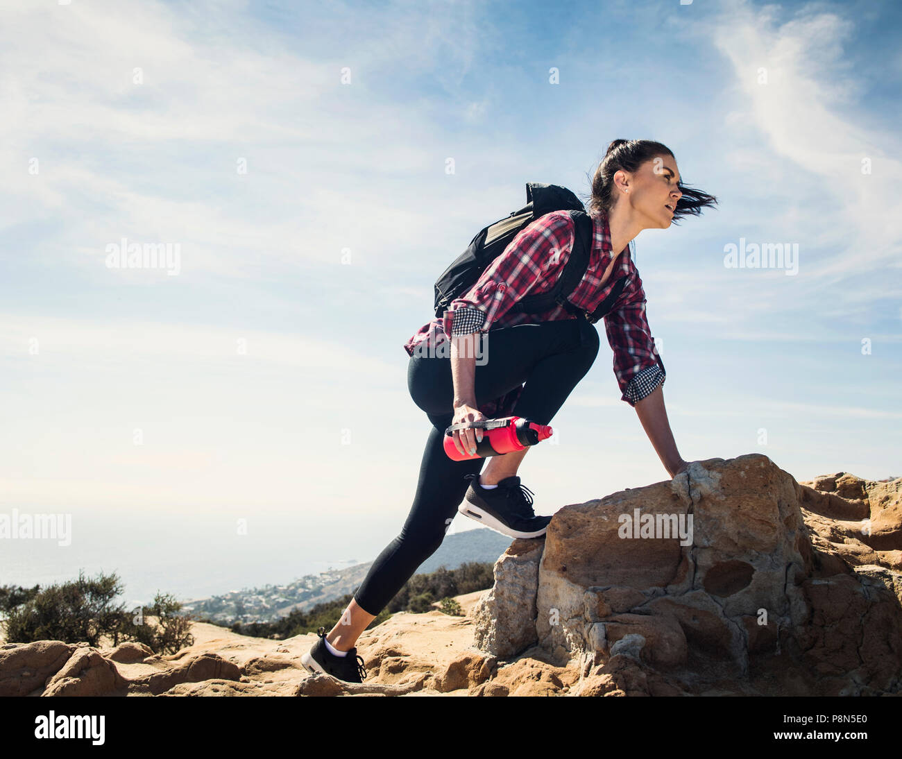 Laguna beach hiking hi-res stock photography and images - Alamy