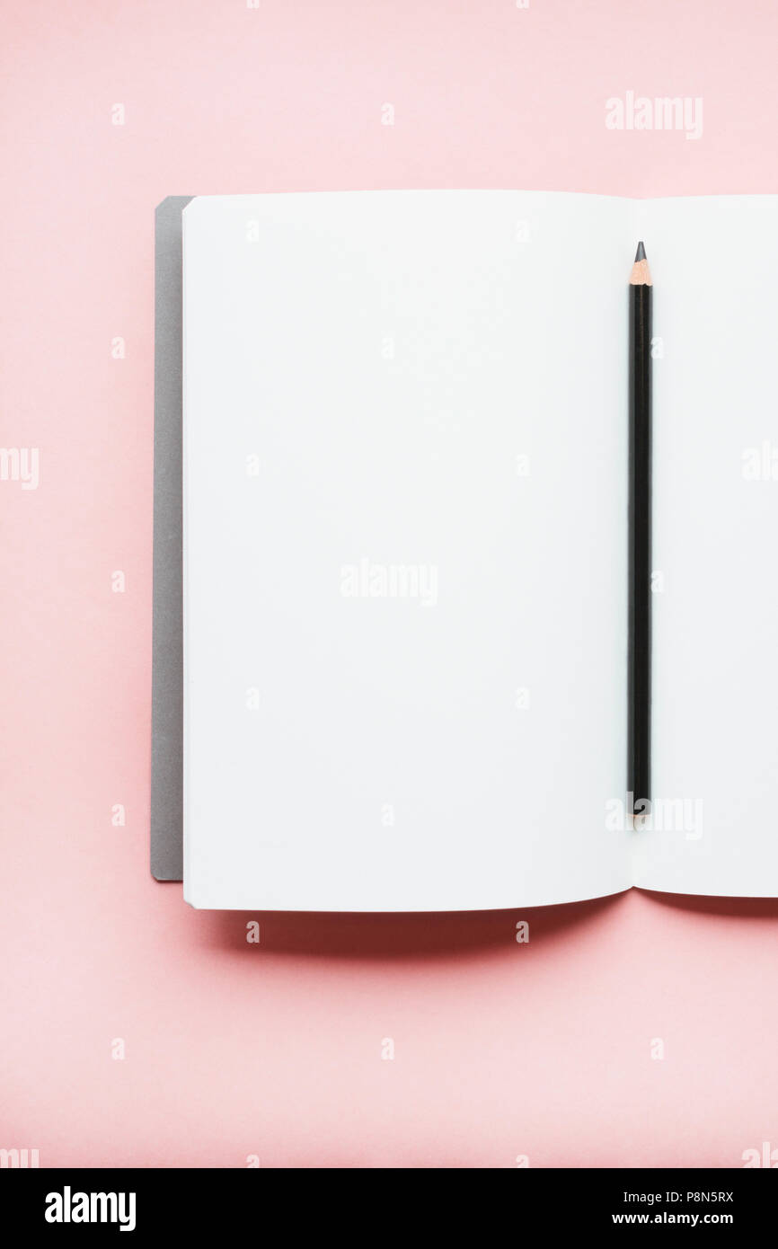 Pad and pencil hi-res stock photography and images - Alamy