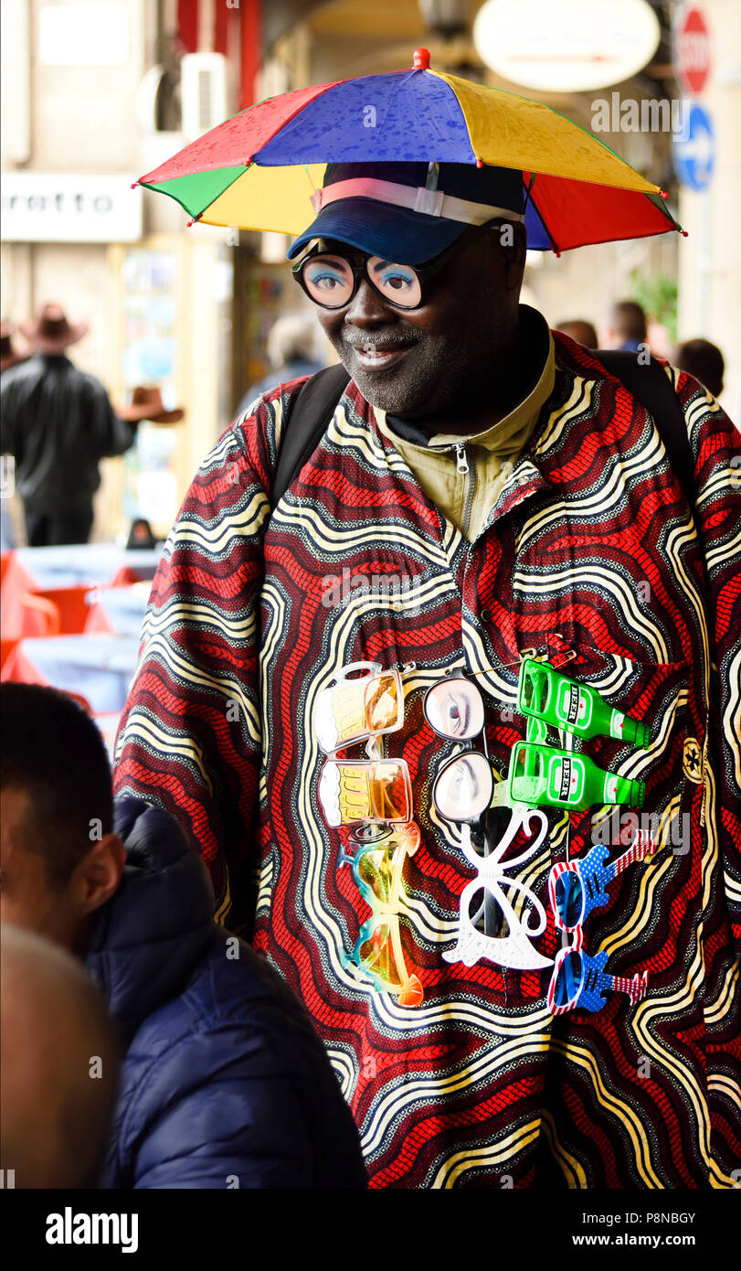 African trader hi-res stock photography and images - Alamy