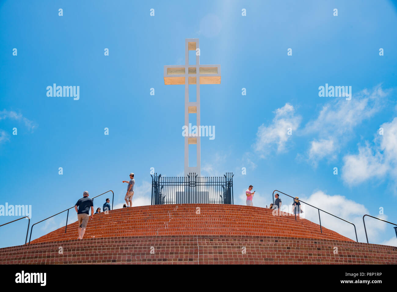 San Diego, JUN 29: The beautiful Mt. Soledad National Veterans Memorial ...