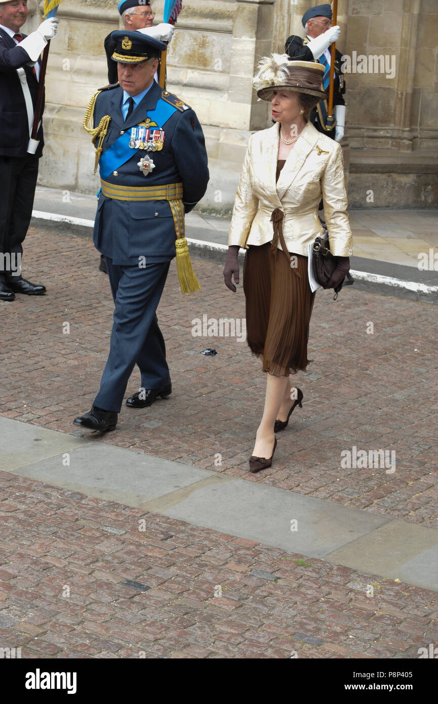 Princess with the raf hi-res stock photography and images - Alamy