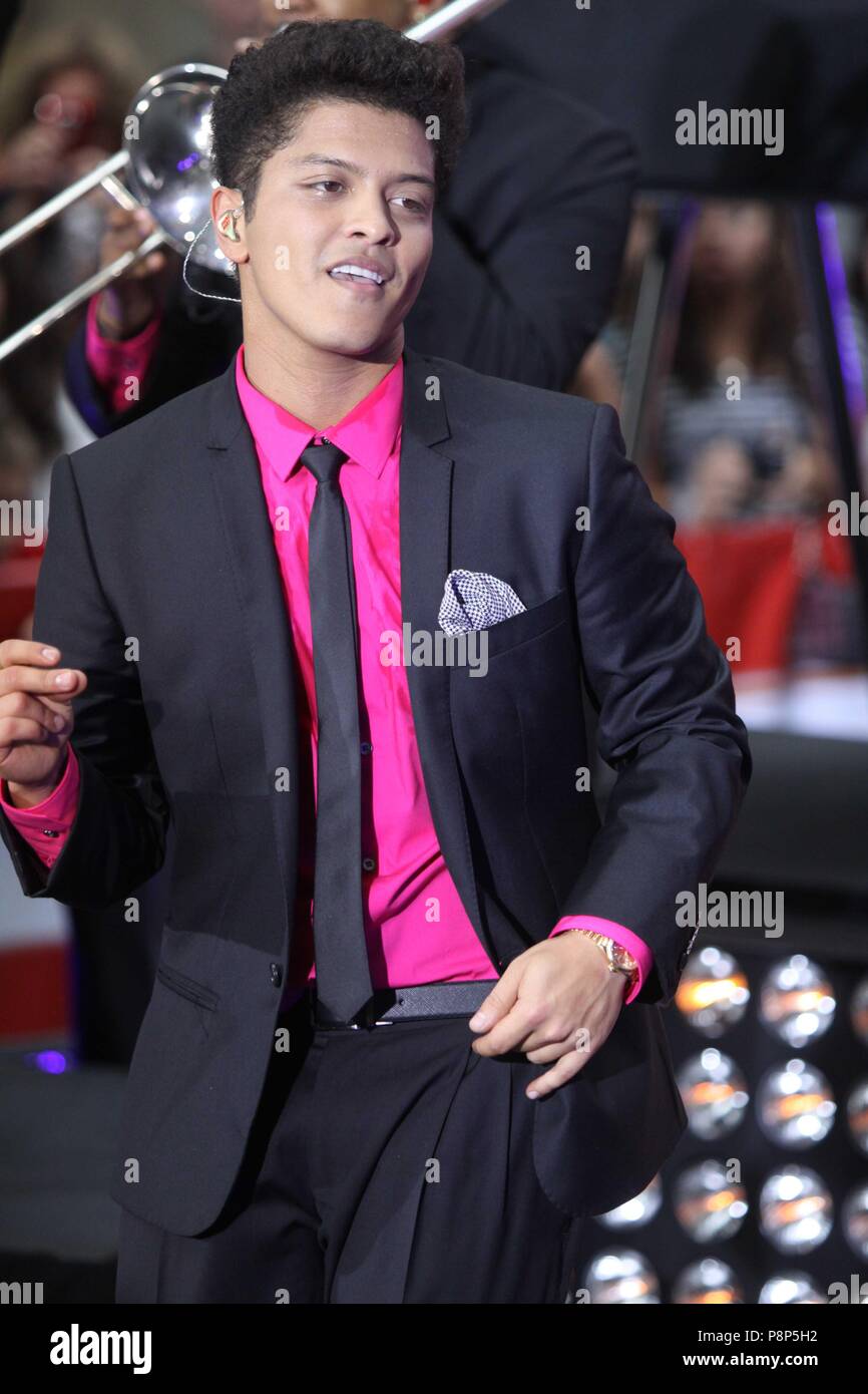 Bruno Mars on NBC today show 6-24-2011 Photo By John Barrett/PHOTOlink ...