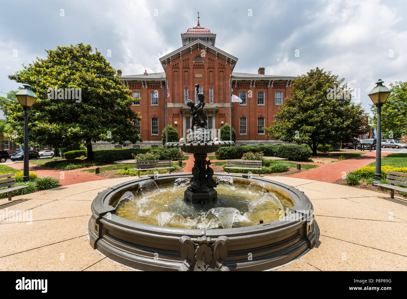 Downtown frederick hi-res stock photography and images - Alamy