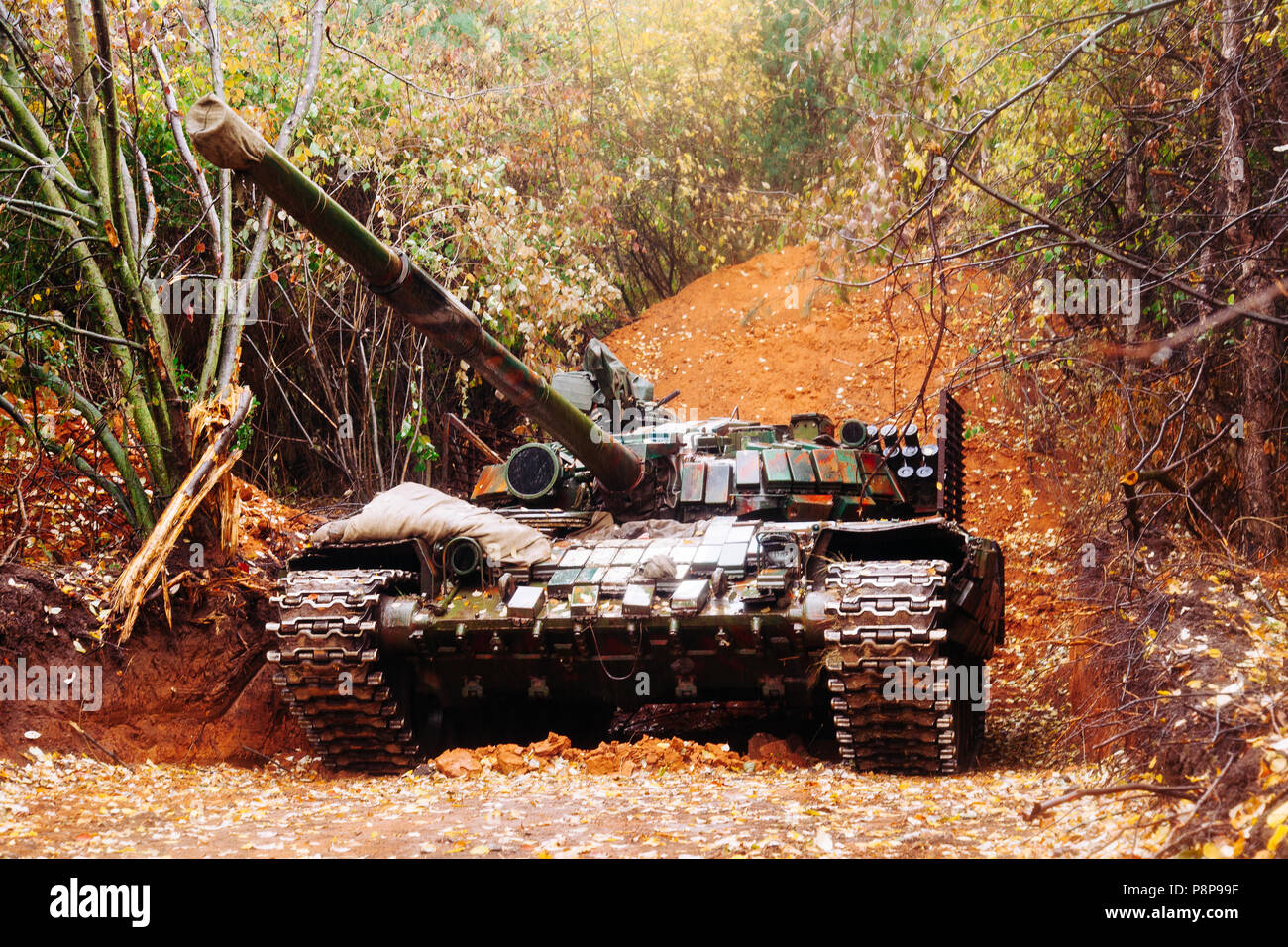 Battle field and tanks hi-res stock photography and images - Alamy