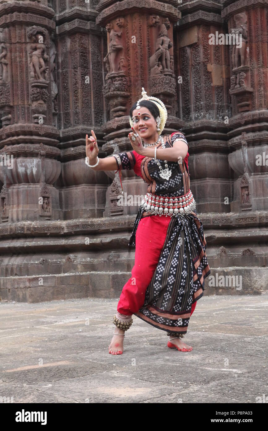 odissi is one of the eight classical dance forms of india,from the ...