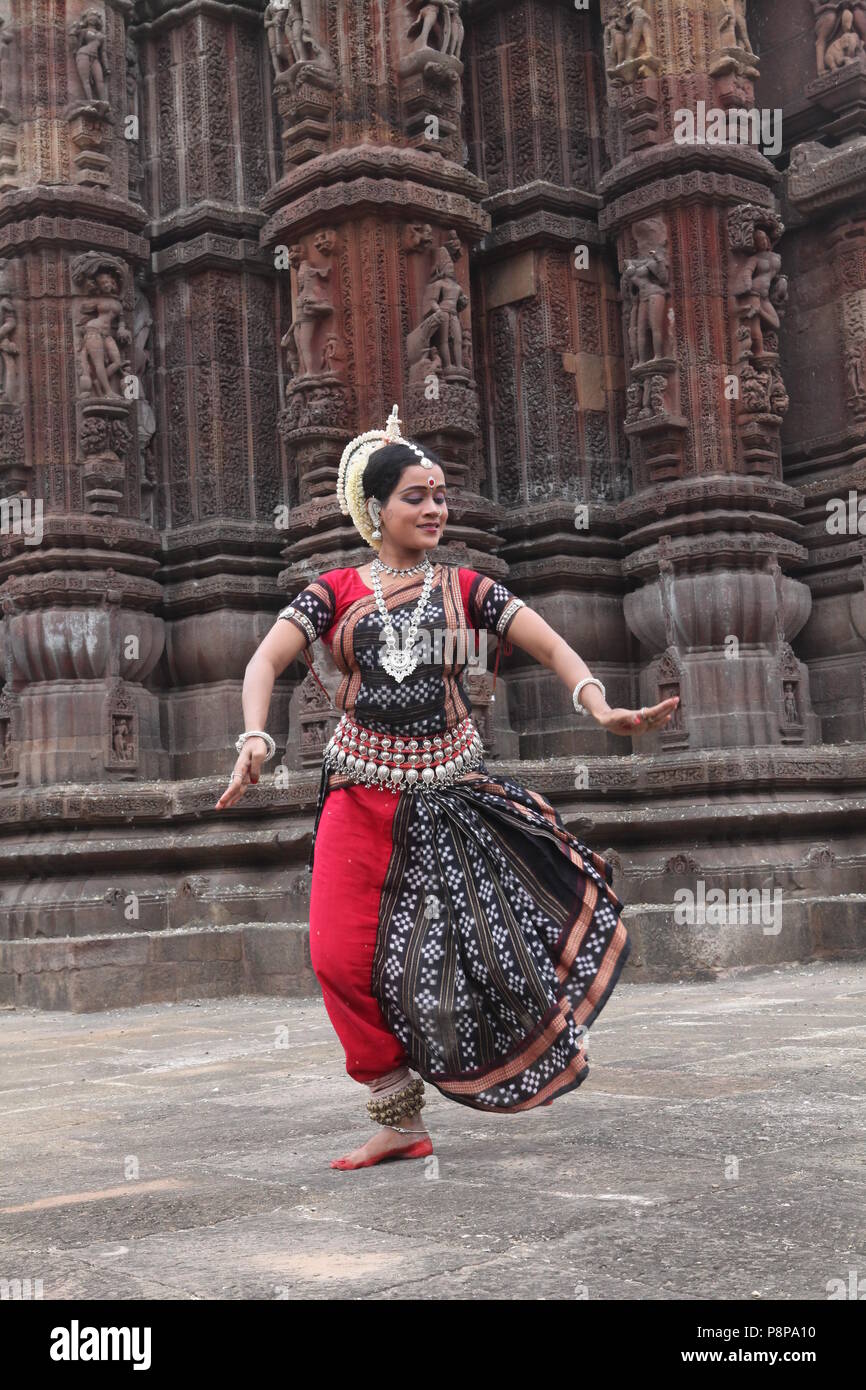 odissi is one of the eight classical dance forms of india,from the ...