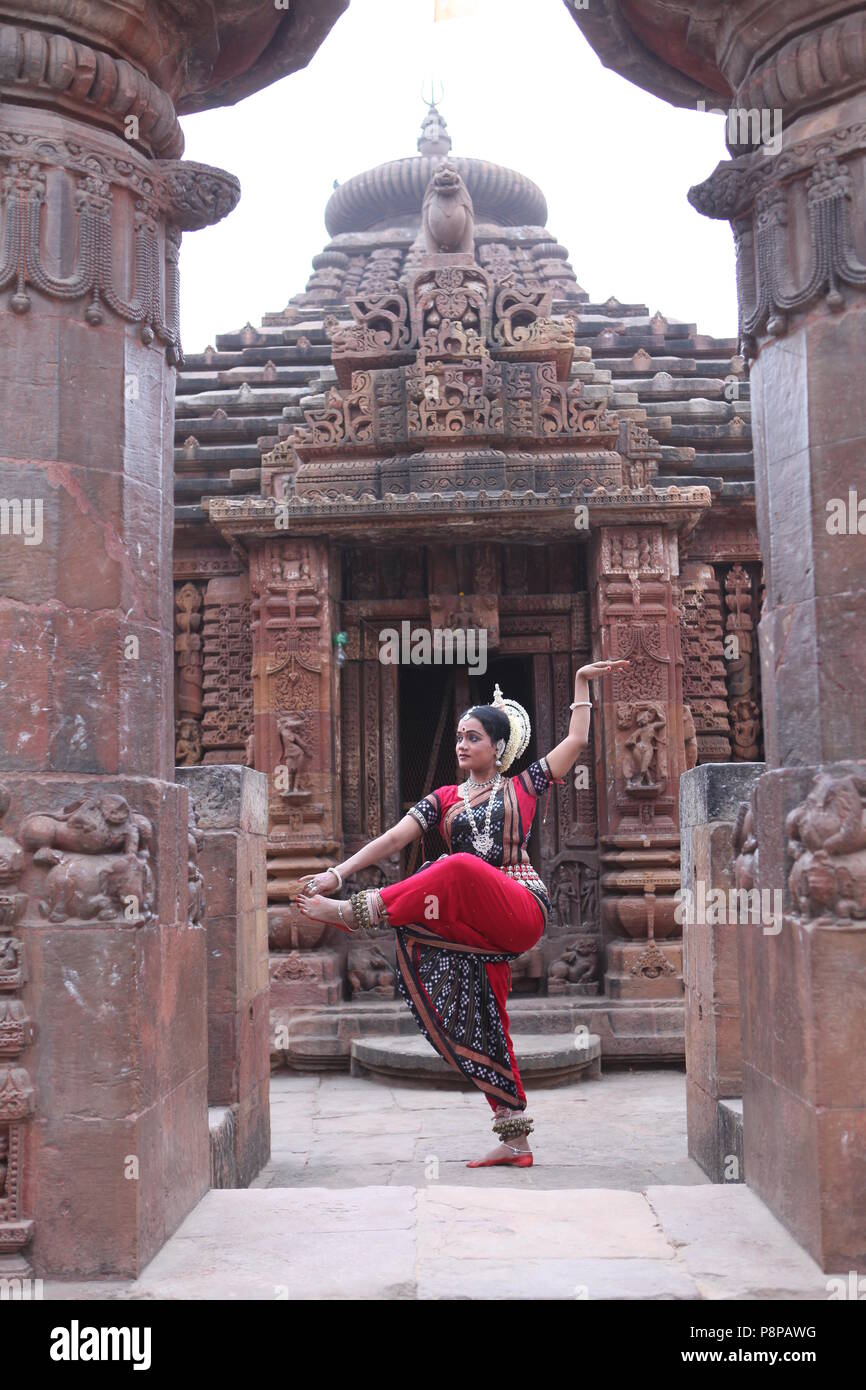 odissi is one of the eight classical dance forms of india,from the ...