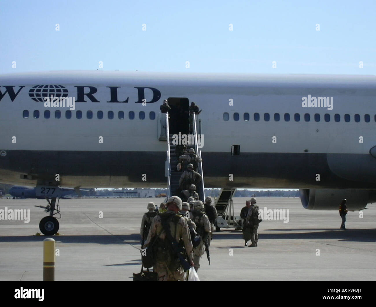 Kuwait national guard hi-res stock photography and images - Alamy