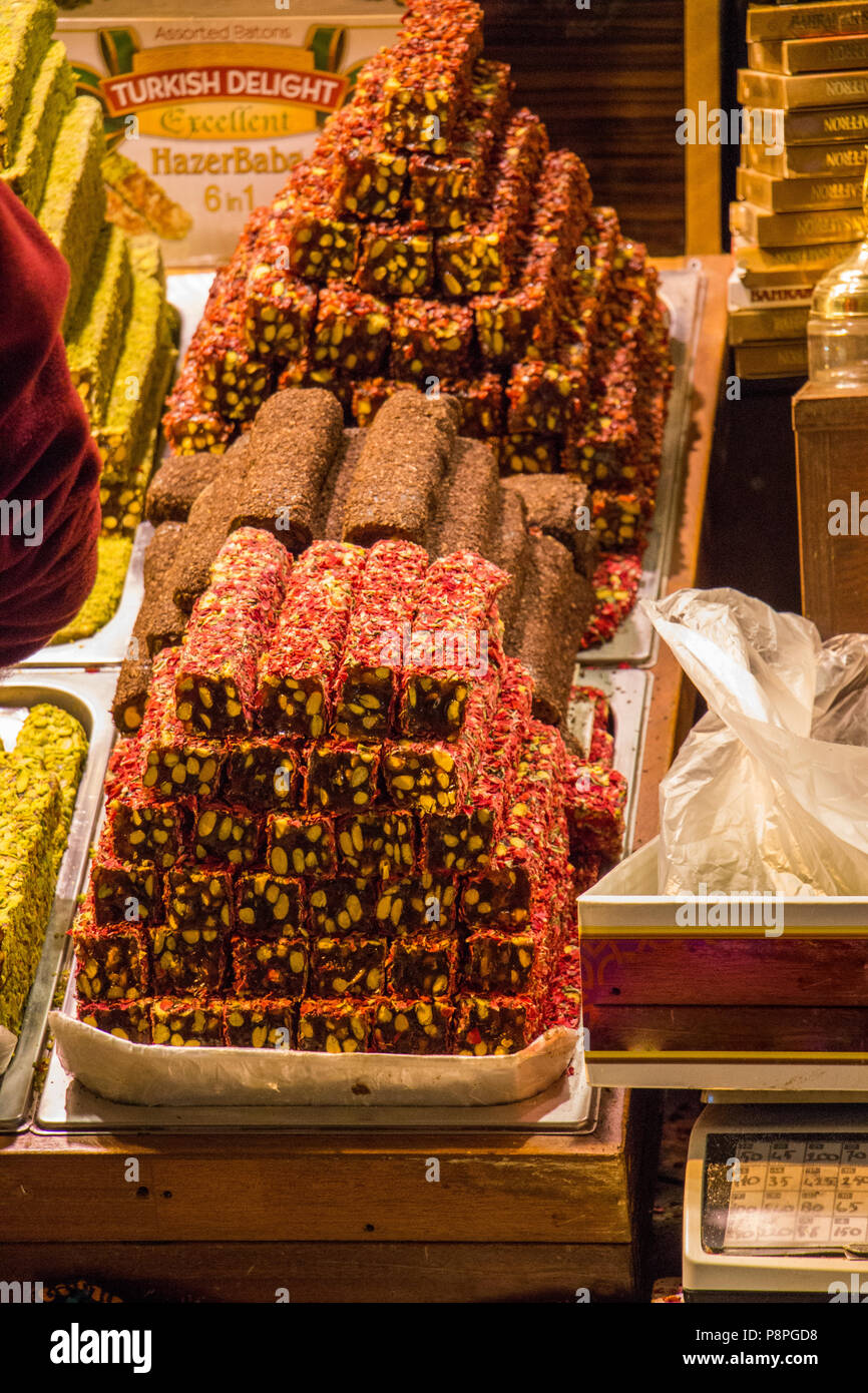 Load of traditional turkish delight rahat lokum Stock Photo - Alamy