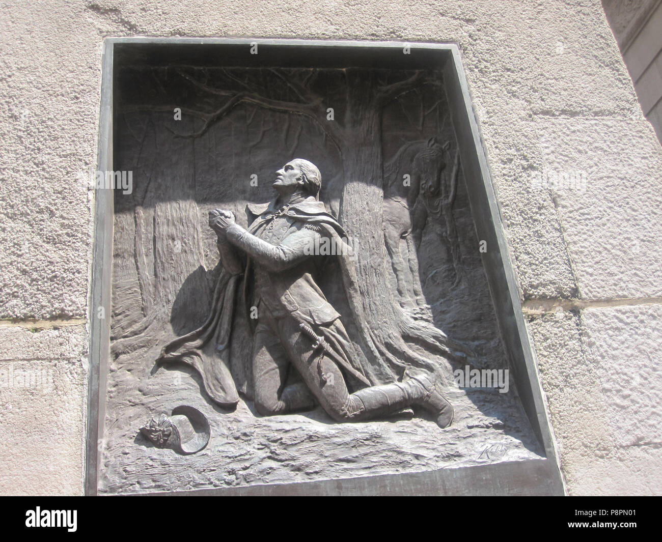. 300 George Washington in prayer at Federal Hall in New York City IMG ...