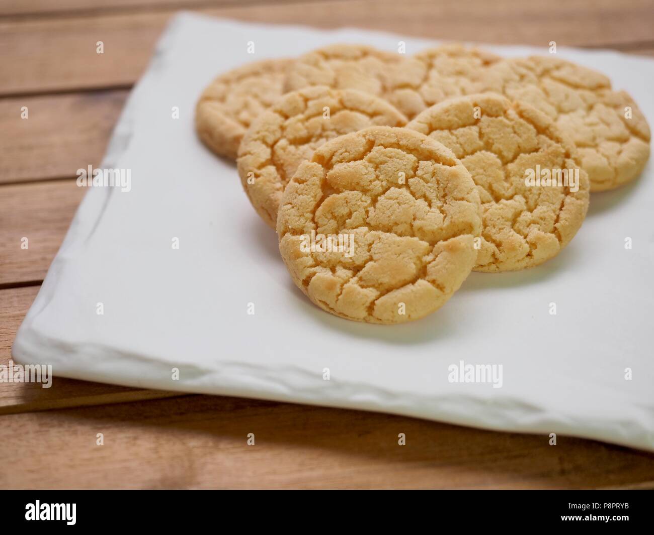 Butter cookies, sweets, round Stock Photo - Alamy