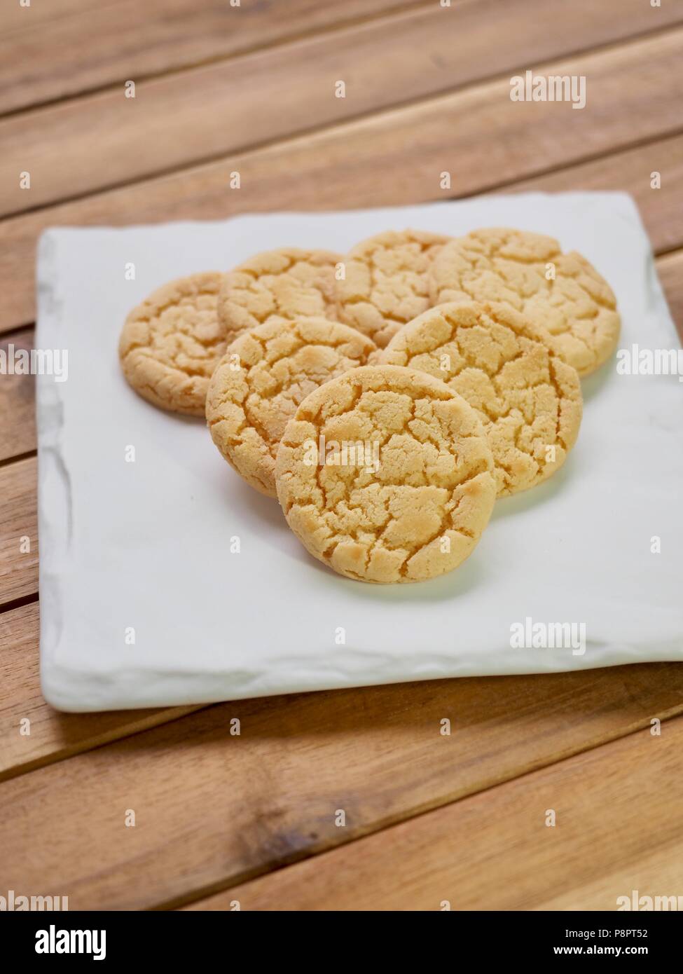 Butter cookies, sweets, round Stock Photo - Alamy