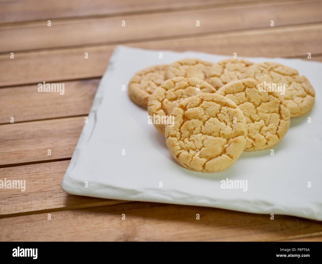 Butter cookies, sweets, round Stock Photo - Alamy