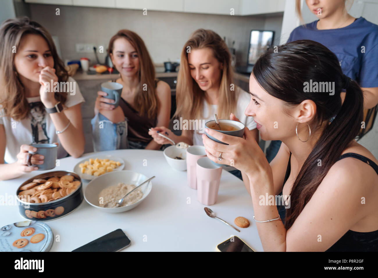 group of women in the kitchen Stock Photo - Alamy