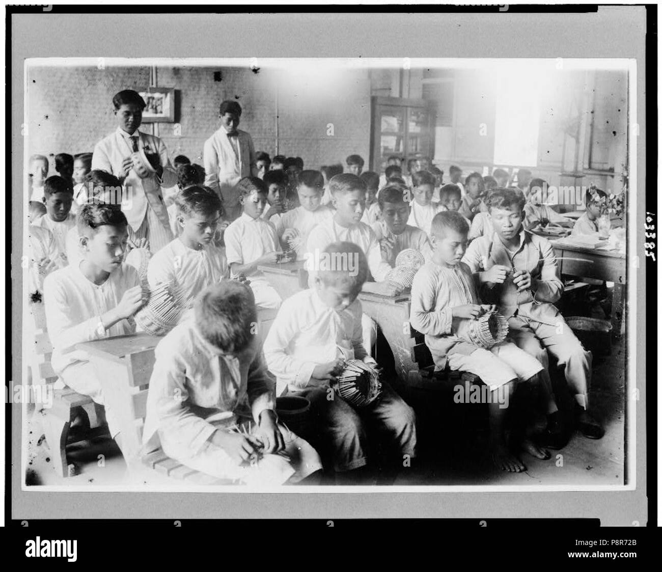 a-class-in-basketry-at-mandane-cebu-philippine-s-stock-photo