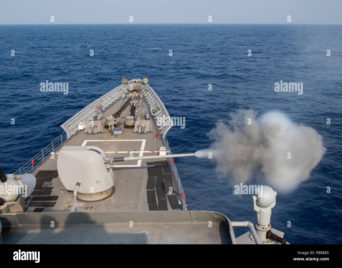 Mk45 gun hi-res stock photography and images - Alamy