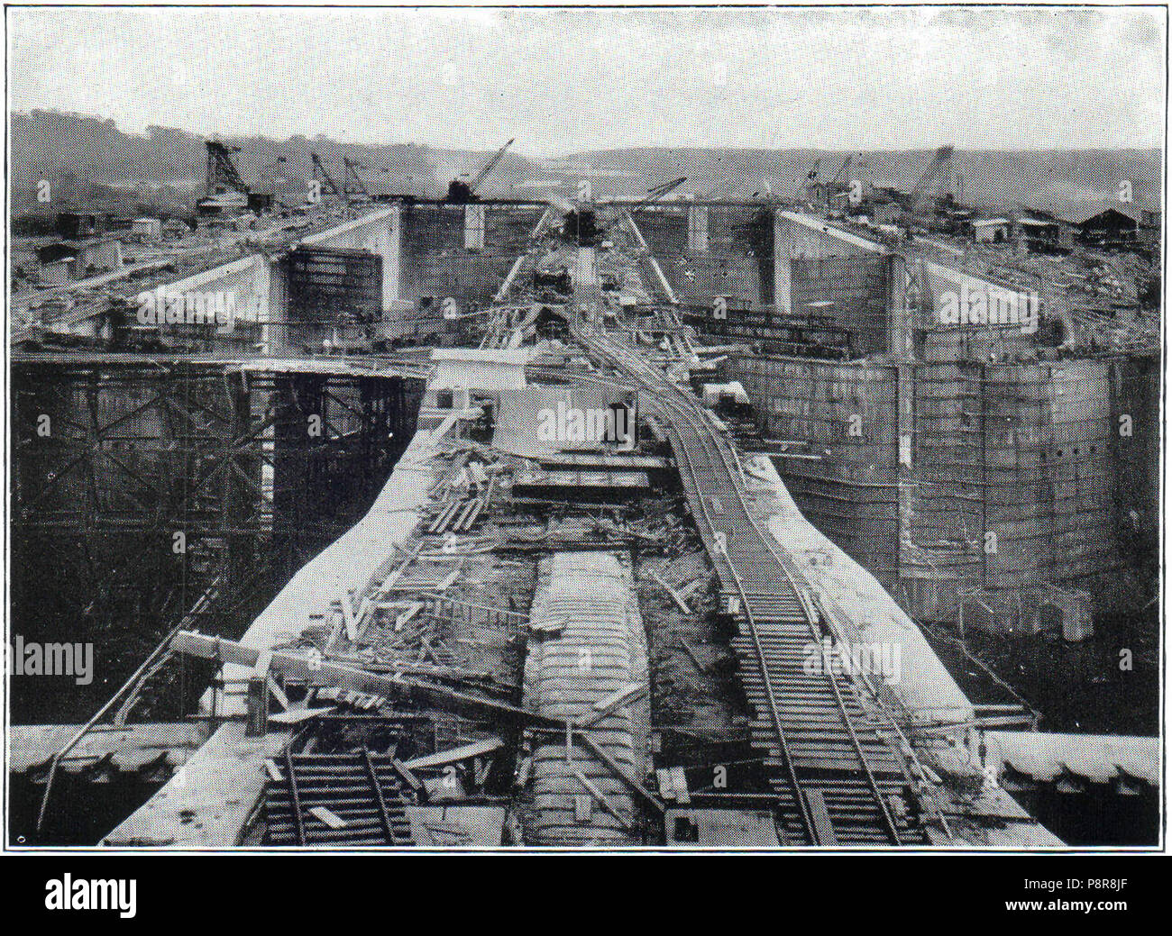 . 437 NSRW Panama Canal Railroad Track Construction Stock Photo - Alamy