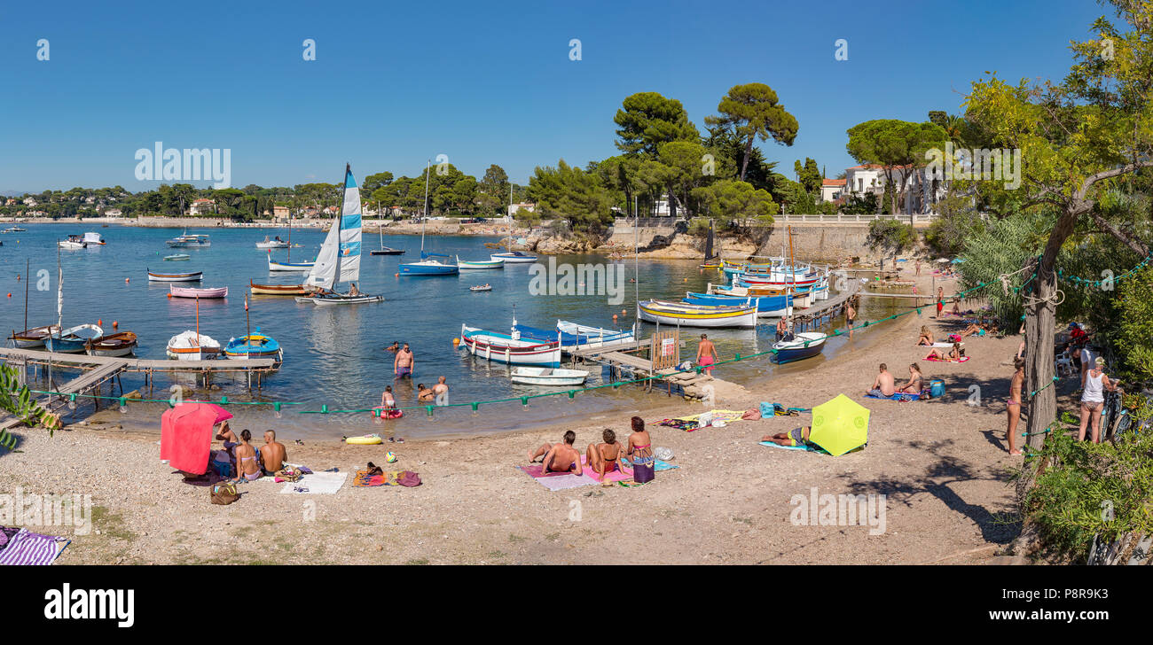 Olivette port hi-res stock photography and images - Alamy