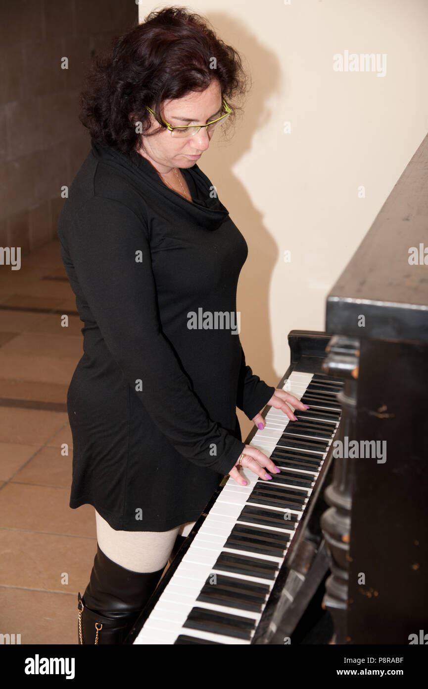 Boots Vector High Resolution Stock Photography and Images - Alamy