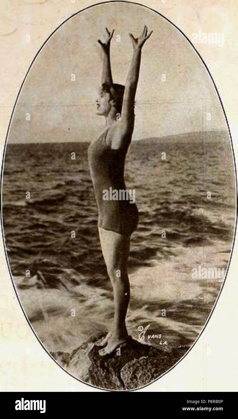 . 37 Annette Kellerman - May 1920 MPN Stock Photo - Alamy