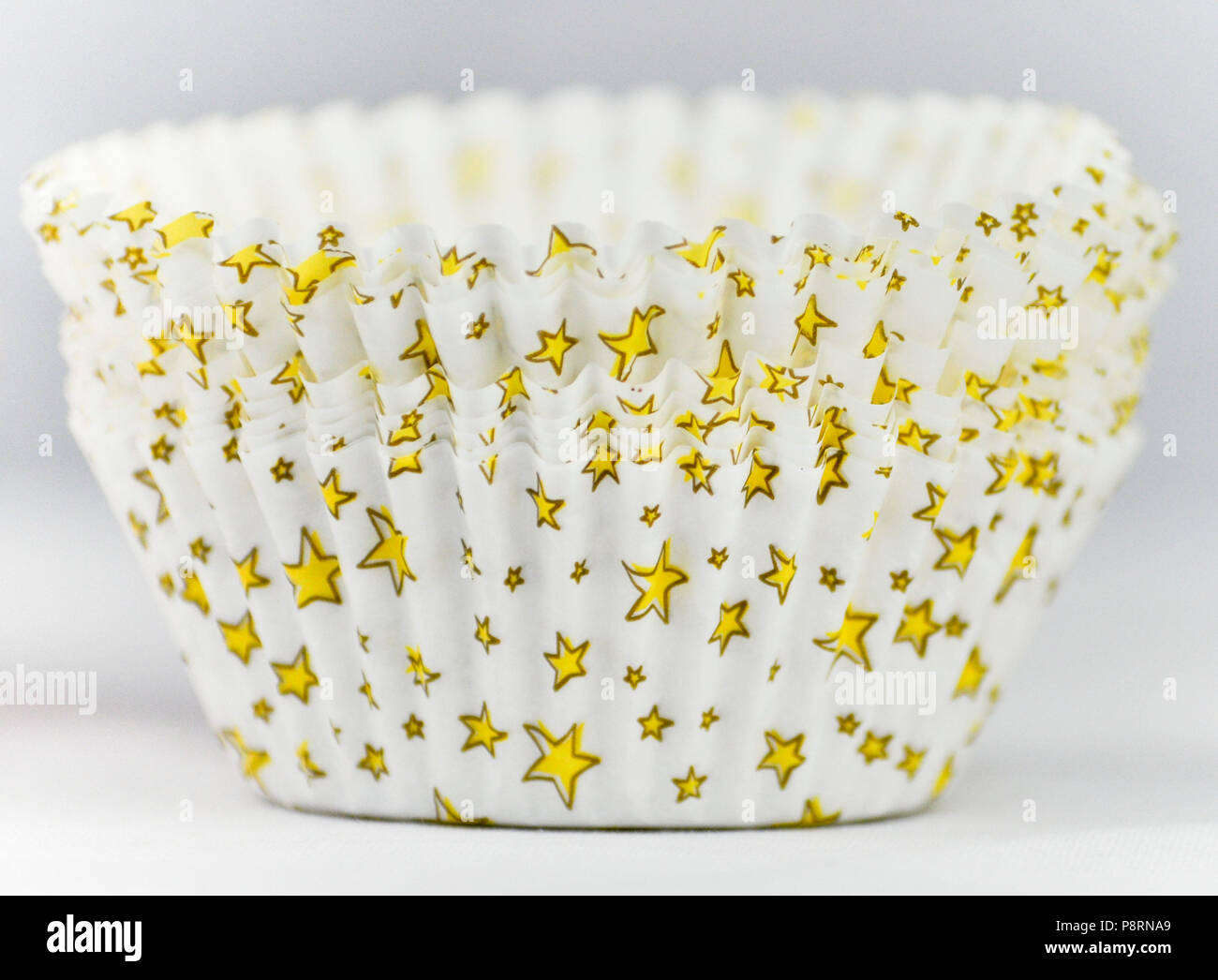 Paper cases hi-res stock photography and images - Alamy