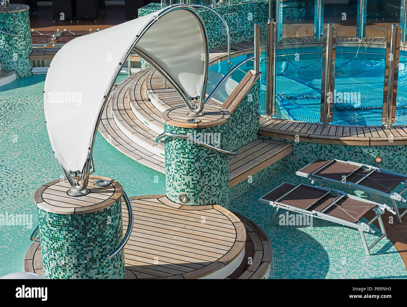 Msc magnifica pool deck hi-res stock photography and images - Alamy