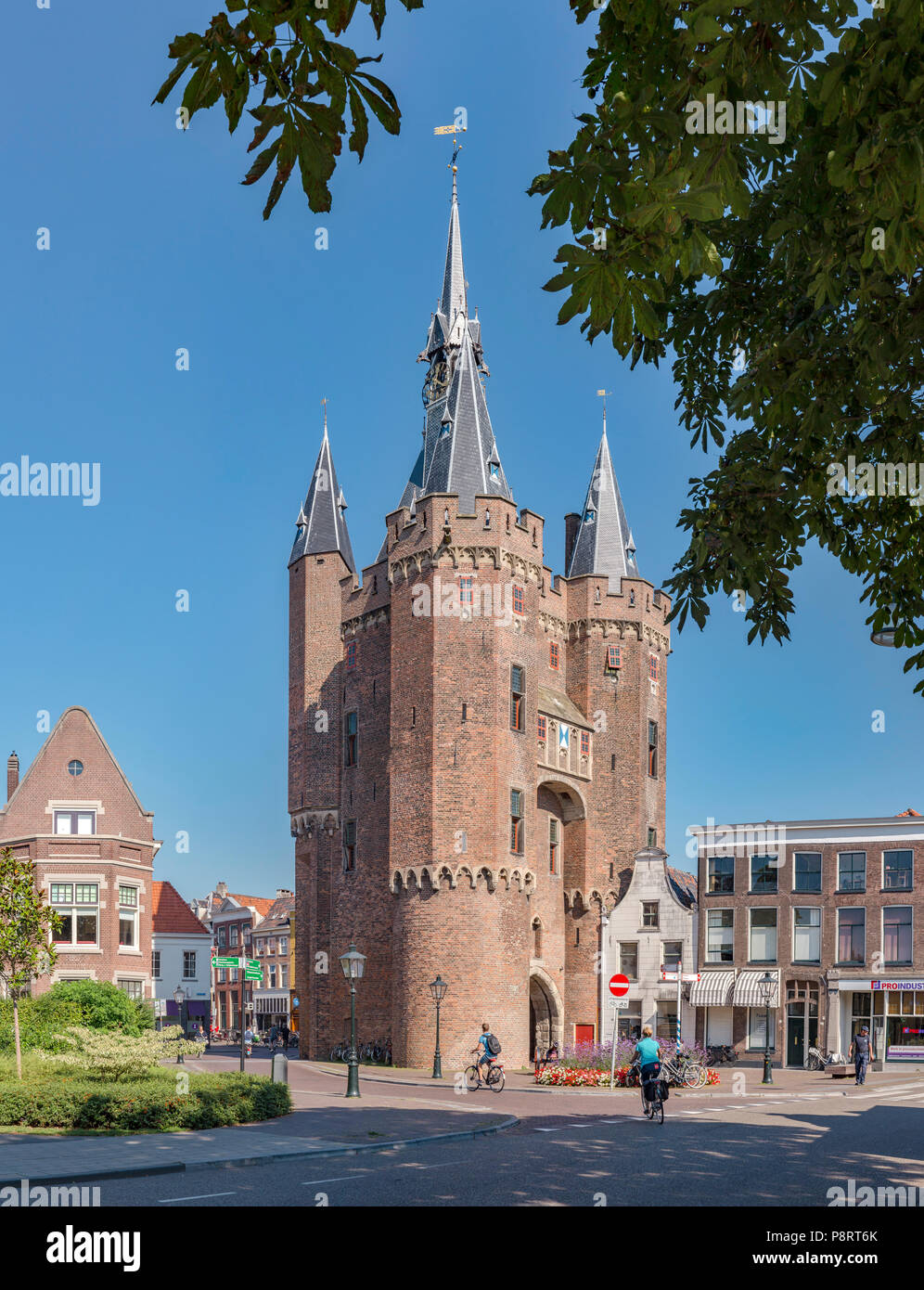 The gate called Sassenpoort, Zwolle, Overijssel Stock Photo - Alamy