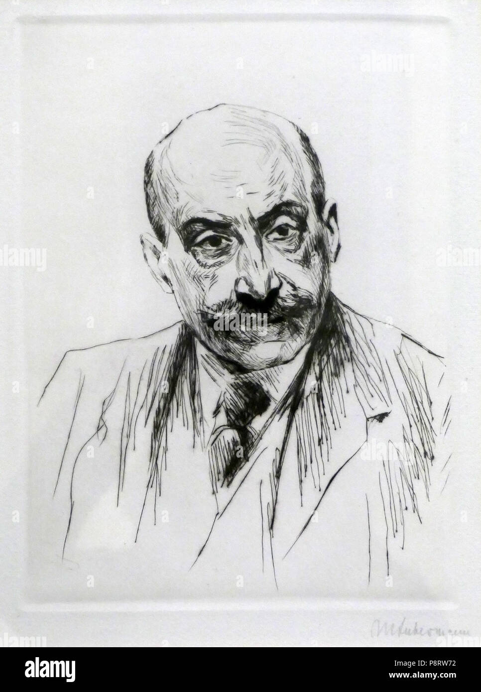 Depth max hi-res stock photography and images - Alamy