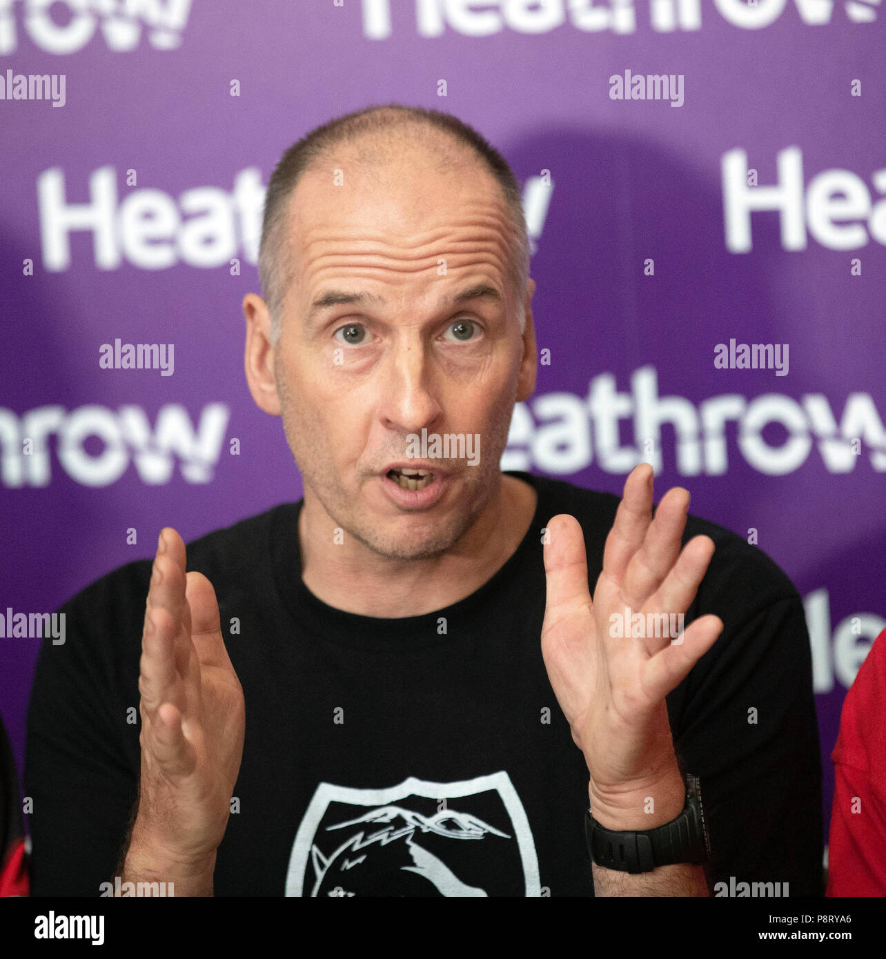 Diver Rick Stanton from the rescue mission, which helped to save 12 ...