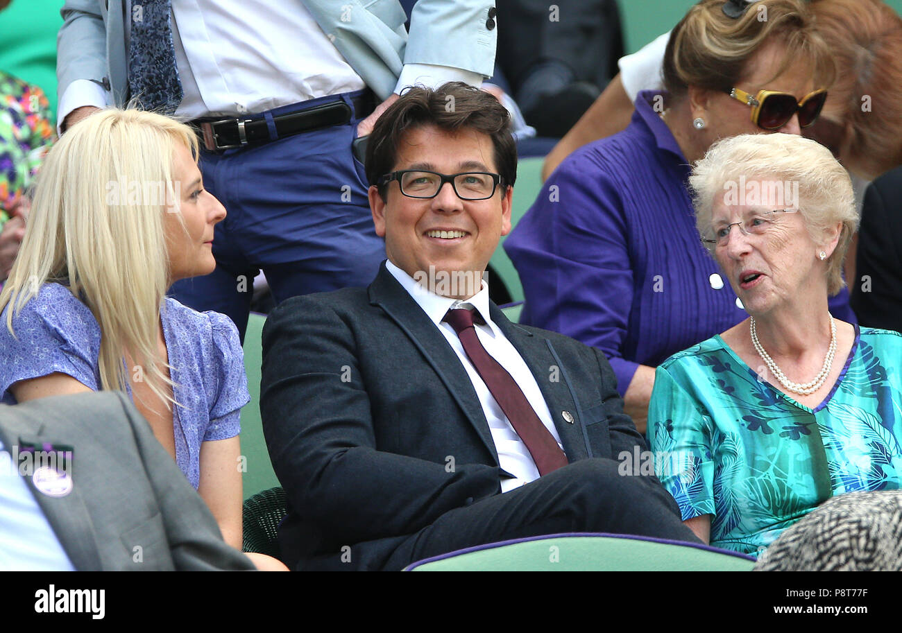 Michael mcintyre and kitty mcintyre hi-res stock photography and images ...