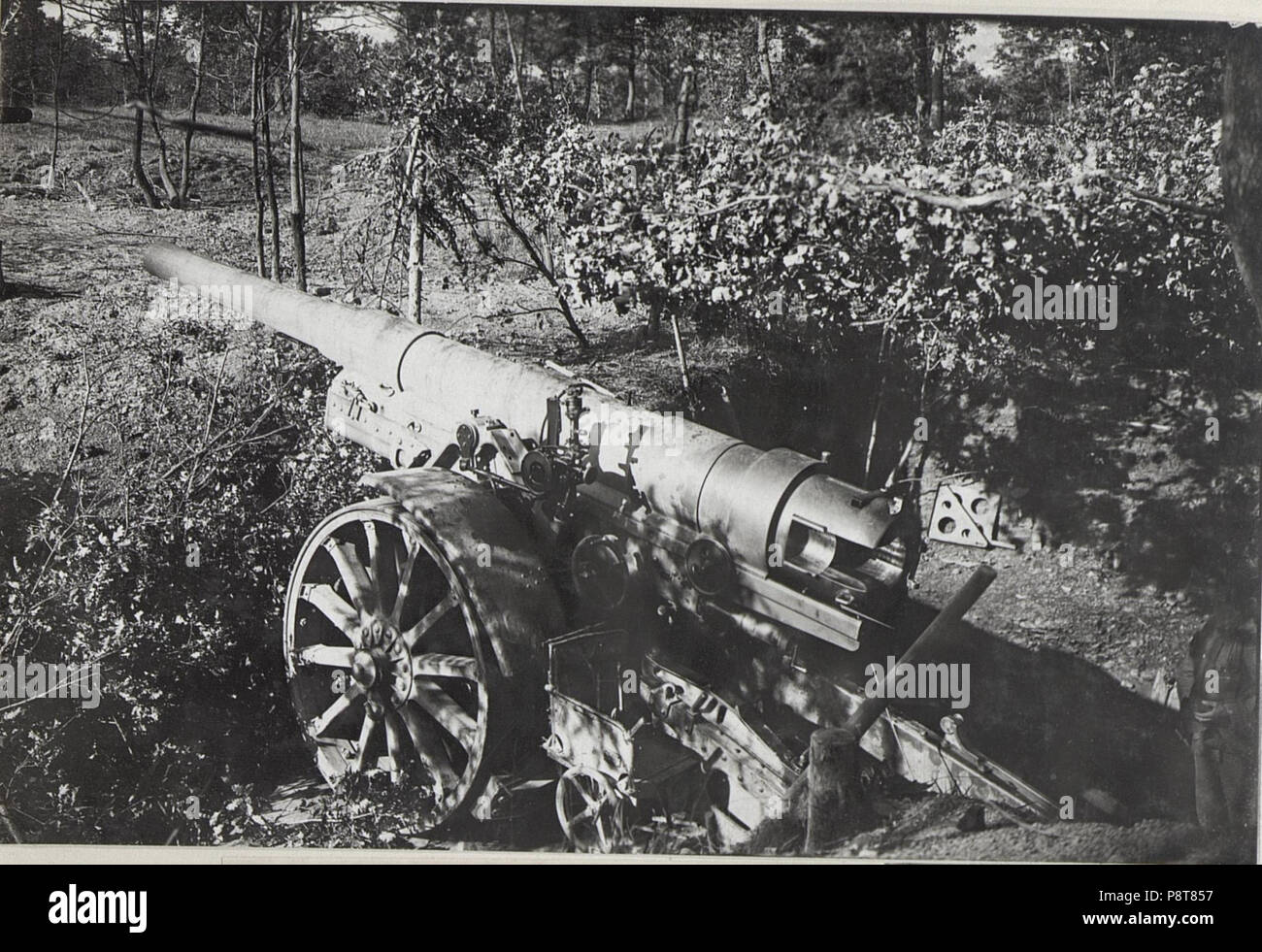 Feldkanone hi-res stock photography and images - Alamy