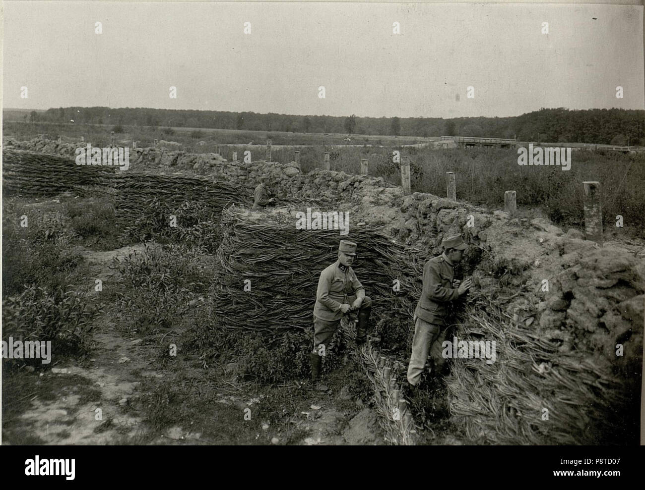 Eastern front 1914 map hi-res stock photography and images - Alamy