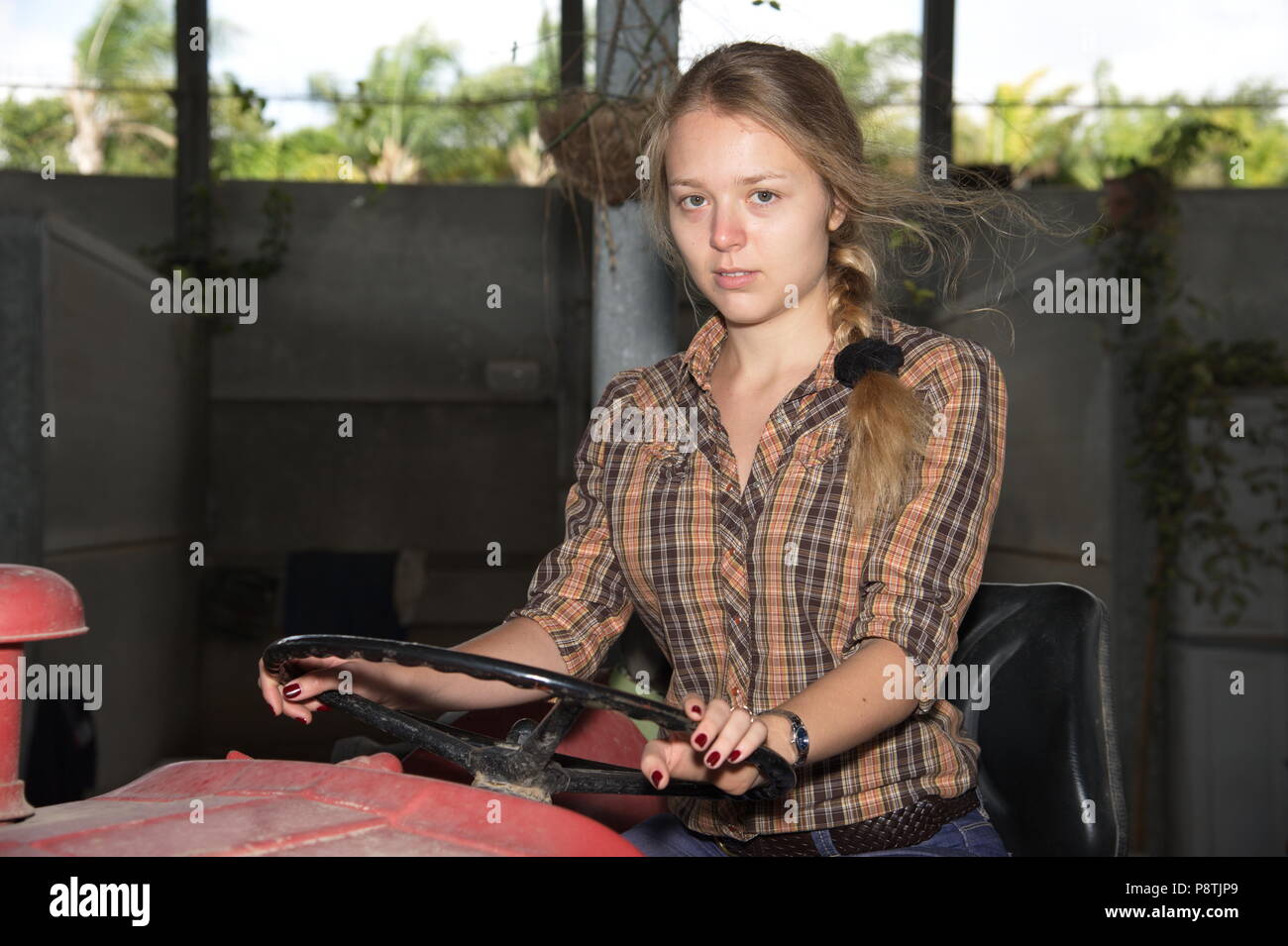 Lady model hi-res stock photography and images - Alamy