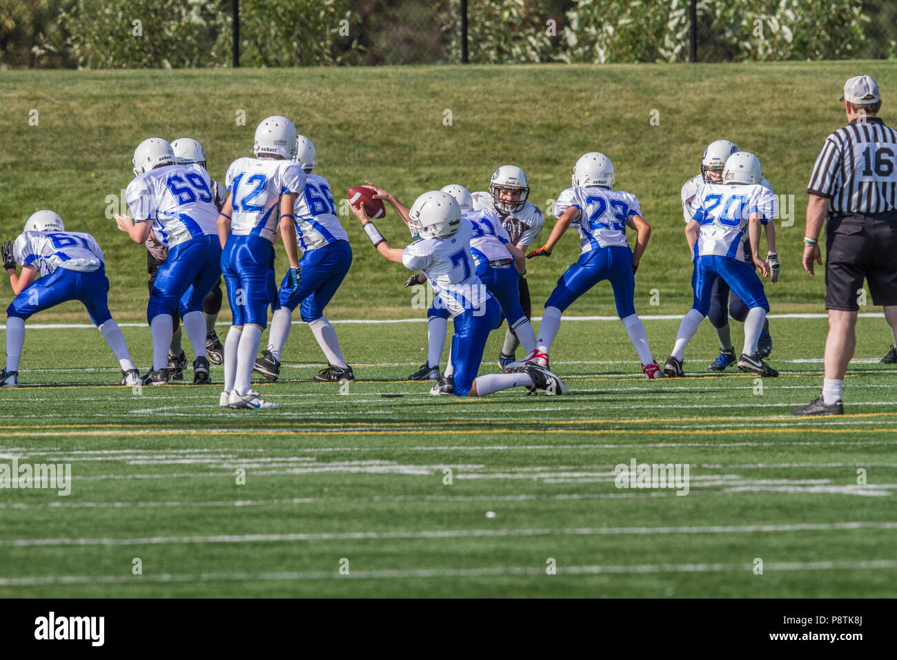 High school football photos hi-res stock photography and images - Alamy
