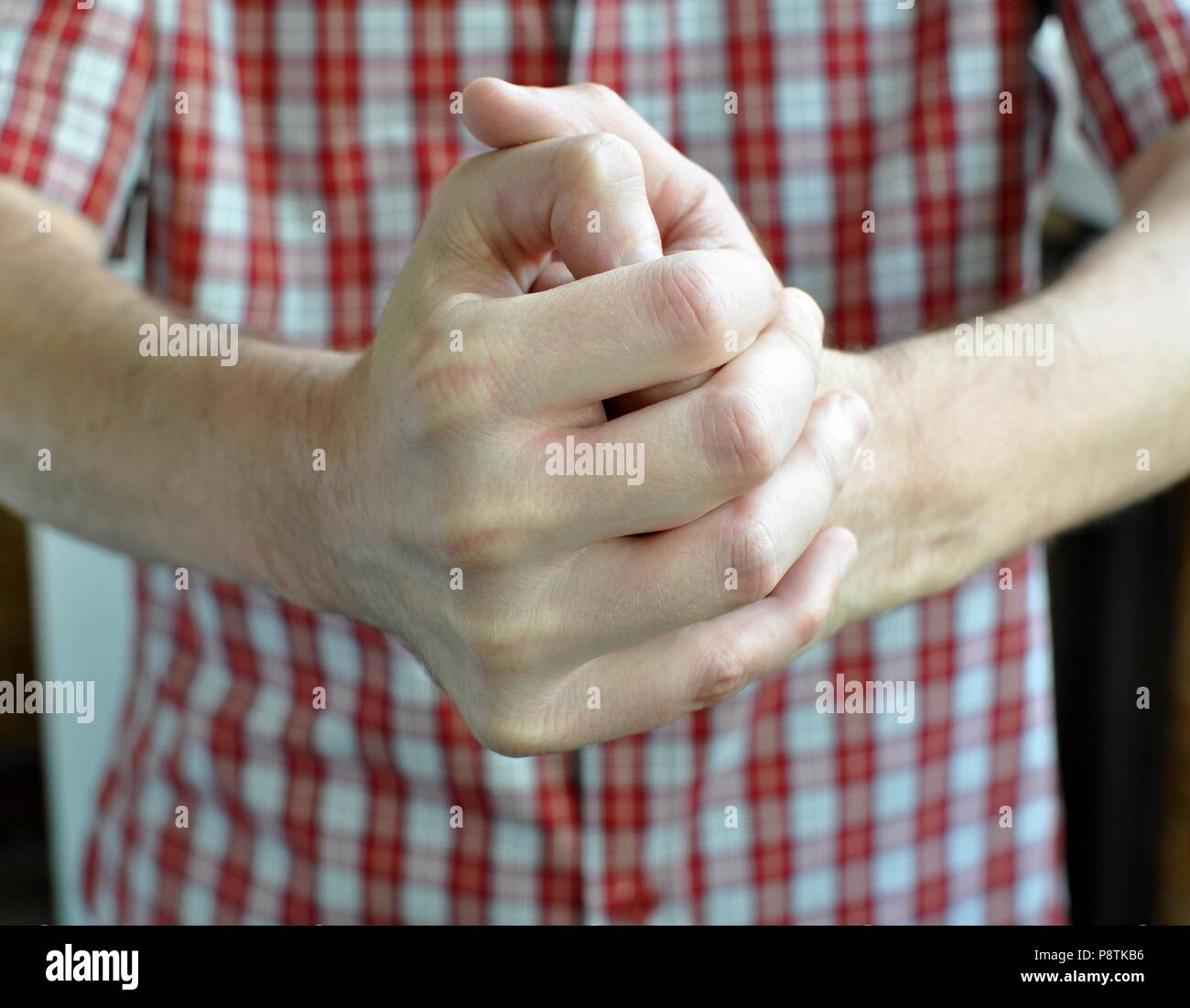Hand knuckles hi-res stock photography and images - Alamy