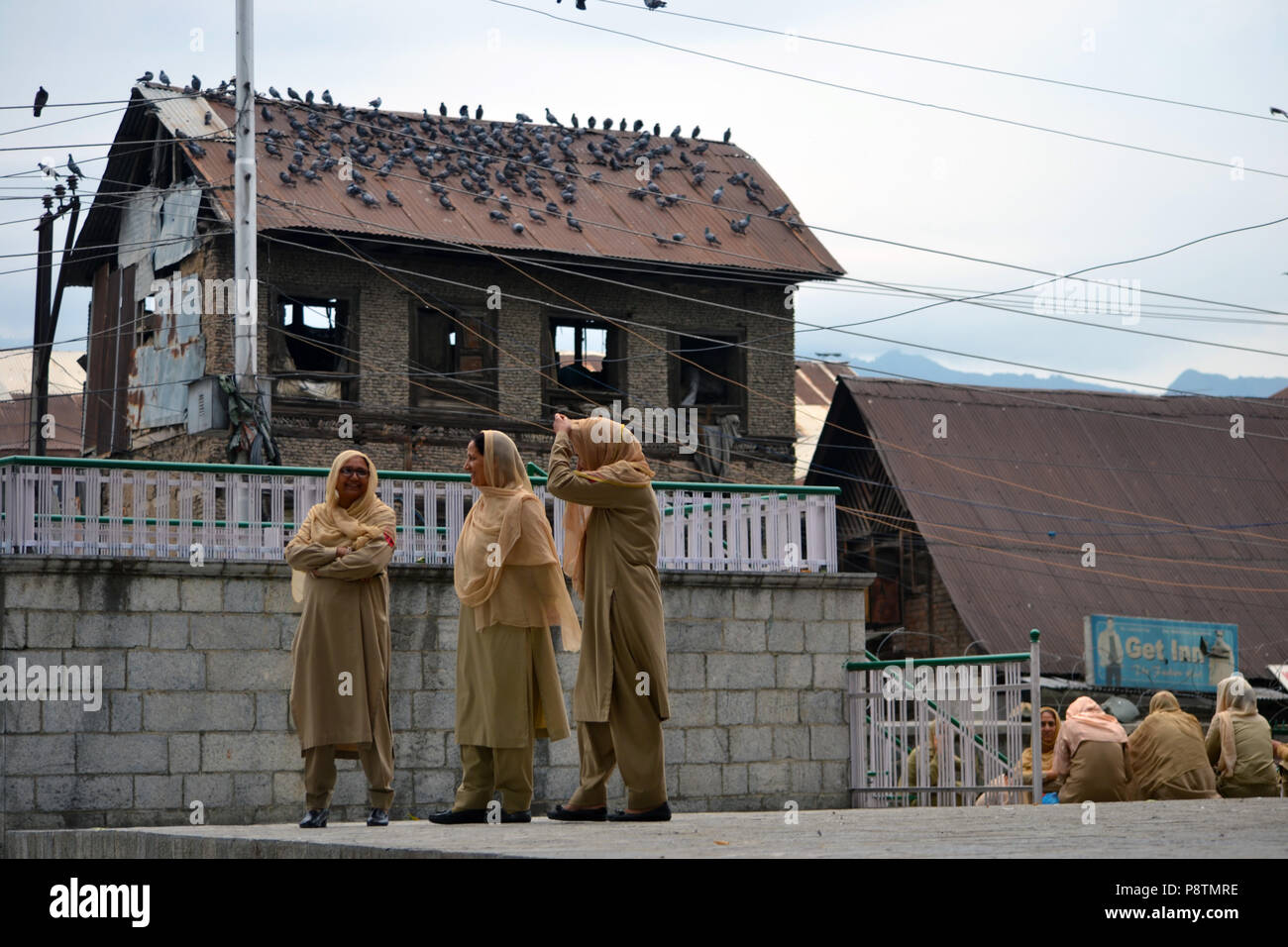Hindu graves hi-res stock photography and images - Alamy