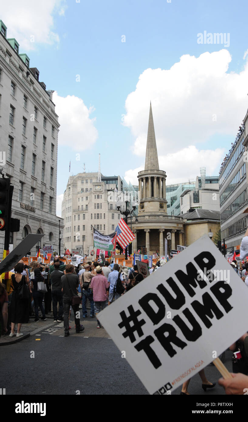 Protesters outside bush house hi-res stock photography and images - Alamy