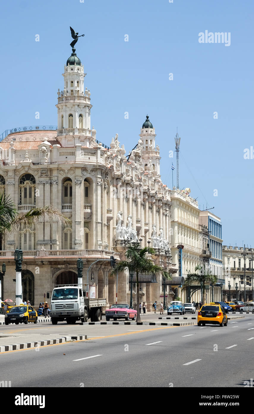 Cuba, Havana. 21st June, 2018. The largest theatre of Havana "Alicia ...