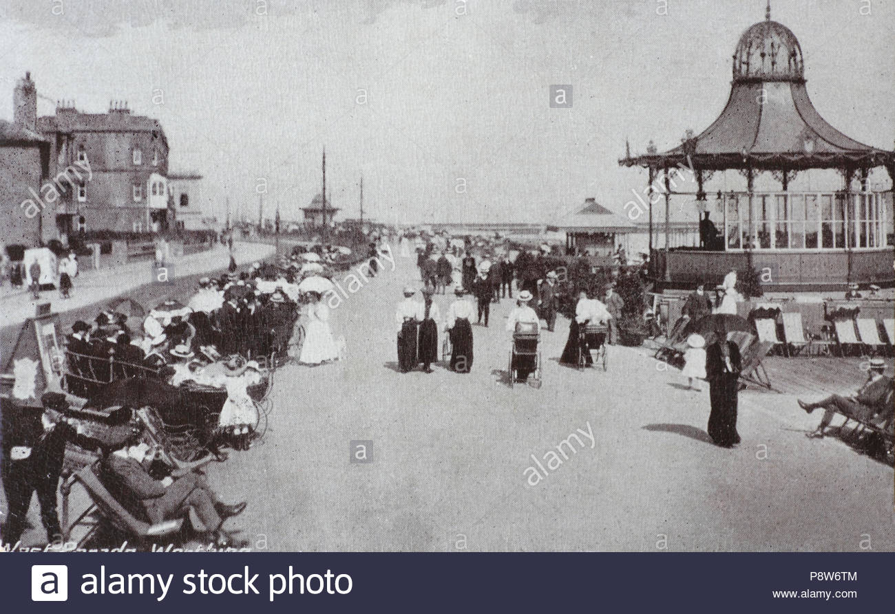 West parade Worthing, vintage postcard from 1919 Stock Photo - Alamy