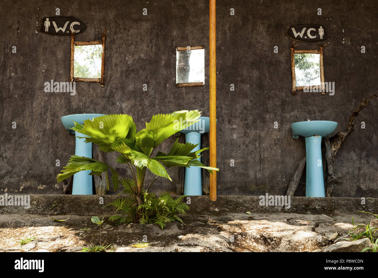 Outdoor Sink High Resolution Stock Photography and Images - Alamy