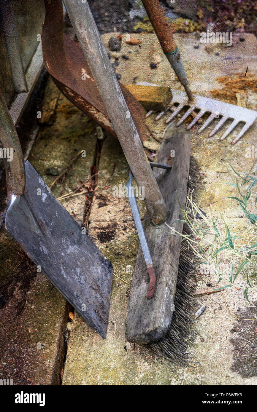 Vintage garden tools hi-res stock photography and images - Alamy