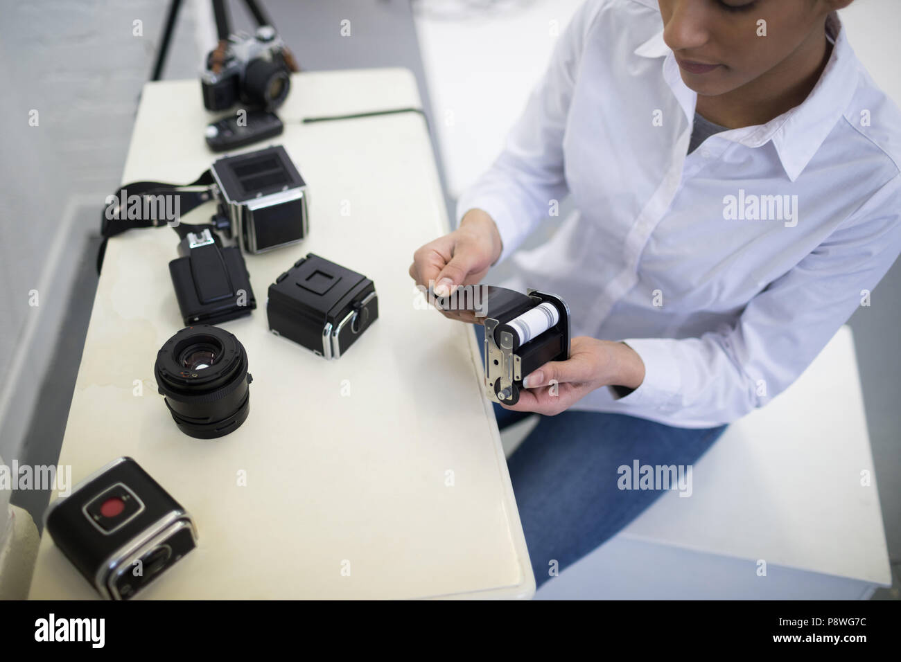 Removing camera hi-res stock photography and images - Alamy