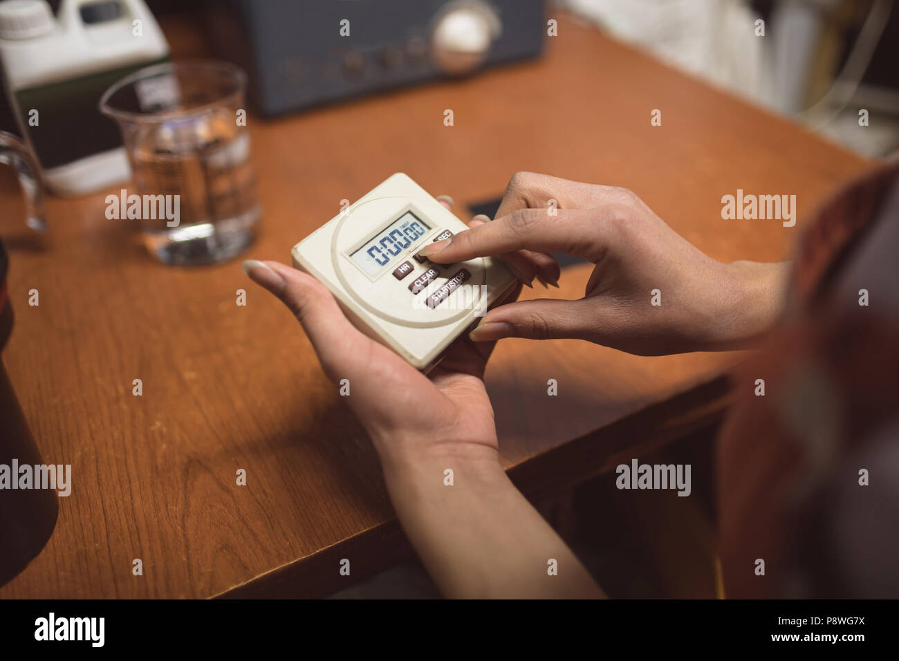 Electronic device hi-res stock photography and images - Alamy