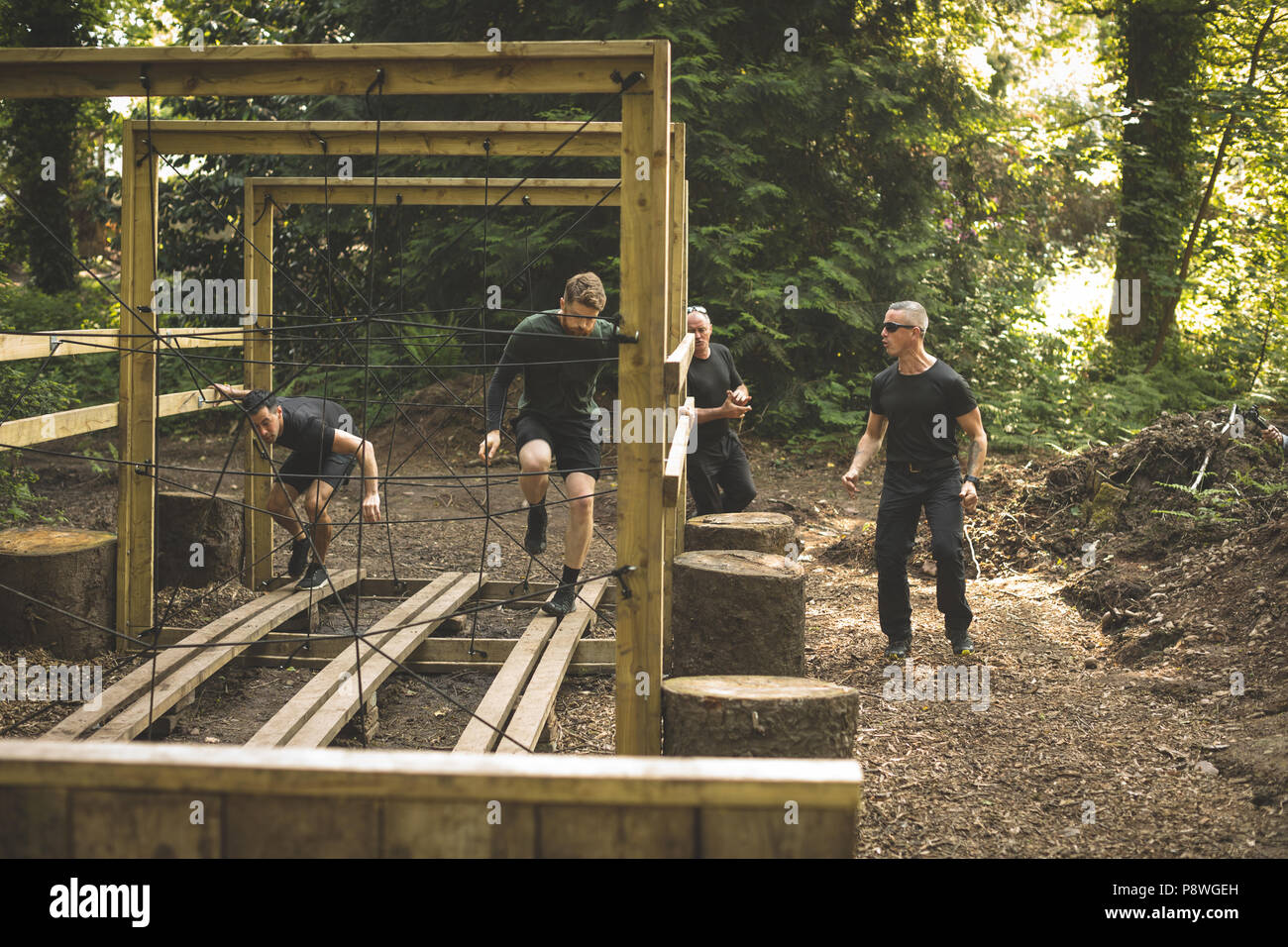 Mens group hi-res stock photography and images - Alamy